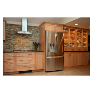 Lexington - Craftsman - Kitchen - Boston - by Right Angle Kitchens | Houzz
