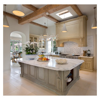 Light and Clean Rancho Santa Fe Kitchen Design by Susan Spath ...