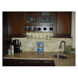 Lingo Circle Kitchen - Traditional - Kitchen - Orlando - by Kitchen and ...