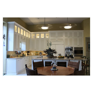 Louver Stacked Uppers - Traditional - Kitchen - Miami - by Elegant ...