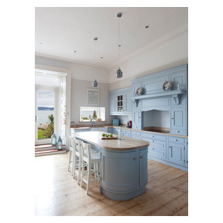 Luxury Royal Collection - Jonathan Williams - Farmhouse - Kitchen ...