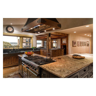 Maine Cottage - Weinrich Residence - Farmhouse - Kitchen - Atlanta - by ...