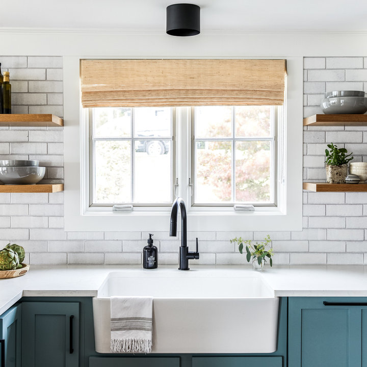 75 White Kitchen with Brick Backsplash Ideas You'll Love - October ...
