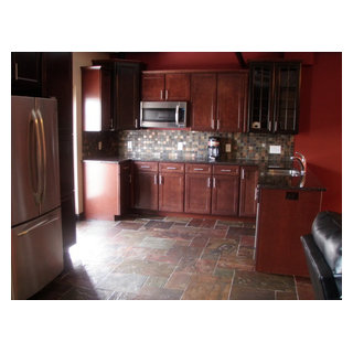 Mando / Man Cave - Traditional - Kitchen - Minneapolis - by 2 Tru ...