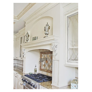 Mantel Hood - Traditional - Kitchen - New York - by Signature Interior ...