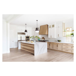 Maple Leaf Kitchen - Contemporary - Kitchen - San Diego - by Savvy ...