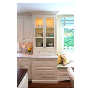 McCabe Kitchen - Traditional - Kitchen - Newark - by House of Cline ...