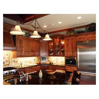 Medina New Construction - Kitchen - Traditional - Kitchen - Minneapolis ...