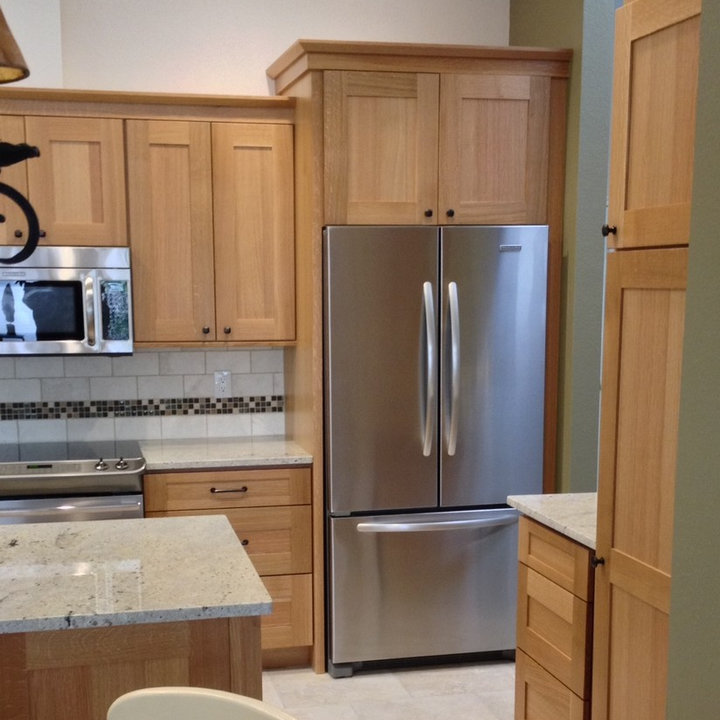 Quarter Sawn Oak Kitchen Cabinets - Photos & Ideas | Houzz