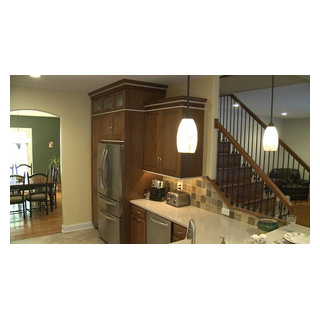 Merillat Masterpiece: Maple Cognac - Traditional - Kitchen - New York ...