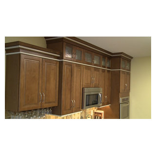 Merillat Masterpiece: Maple Cognac - Traditional - Kitchen - New York ...