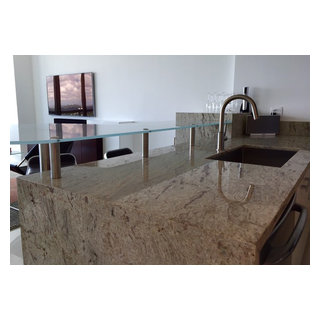 Miami Modern (MIMO) Condominium Renovation - Modern - Kitchen - Miami ...