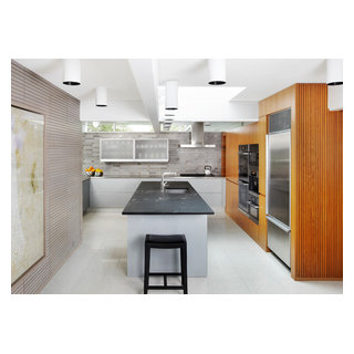 Mid-Century Modern - Midcentury - Kitchen - Minneapolis - by Jodi ...