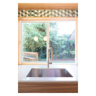 Mid-Century Raised Ranch Remodel - Rétro - Cuisine - Seattle - par The ...