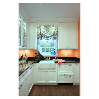 Midwestern Farmhouse - Traditional - Kitchen - Chicago - by 708 Studios ...