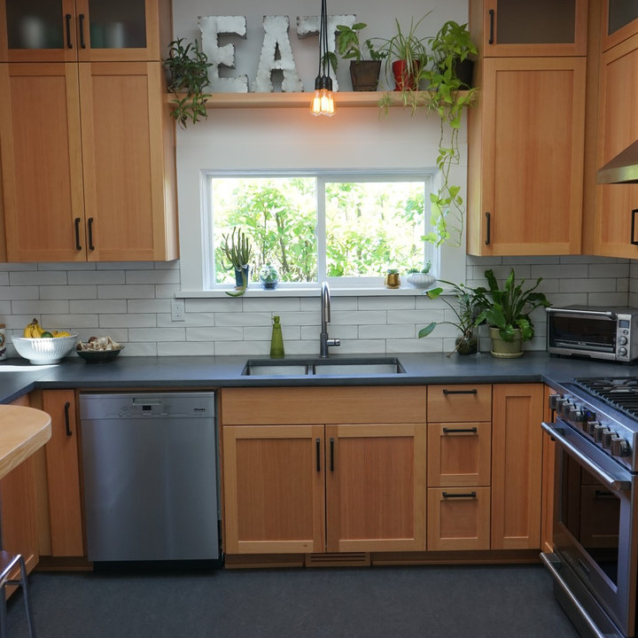 75 Beautiful Kitchen with no Island Ideas & Designs - June 2023 | Houzz AU