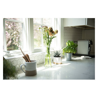 Modern Farm House - Farmhouse - Kitchen - Boston - by Right Angle ...