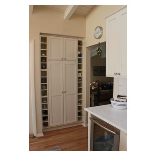 Modern Farmhouse Kitchen - Farmhouse - Kitchen - Denver - by HŌM ...