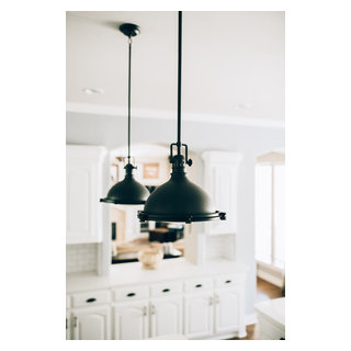 Modern Farmhouse Kitchen Remodel - Farmhouse - Kitchen - Dallas - by ...