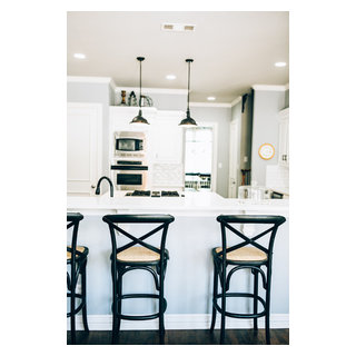 Modern Farmhouse Kitchen Remodel - Farmhouse - Kitchen - Dallas - by ...