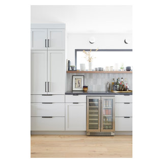 Modern Kitchen Renovation Part II - Scandinavian - Kitchen - Los ...