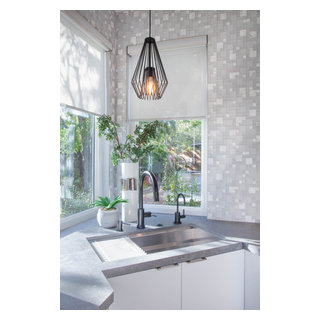 Modern Kitchen - Modern - Kitchen - Denver - by Signature Designs ...