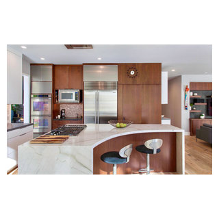 Modern Kitchen - Modern - Kitchen - Denver - by Signature Designs ...