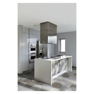 Modern Kitchens - Modern - Kitchen - Dallas - by Daltile | Houzz