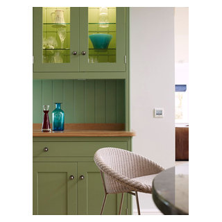 Modern, neutral, open-plan kitchen - Contemporary - Kitchen - London ...