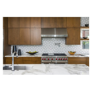 Modern Ogee Drop Kitchen Tile Backsplash - Contemporary - Kitchen - San ...
