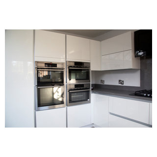 modern white and grey kitchen - Modern - Kitchen - London - by Anderson ...