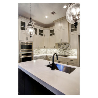 MODERNE AT ST. GEORGE - Contemporary - Kitchen - Houston - by User | Houzz