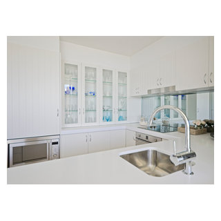 Moffatt Beach Unit - Beach Style - Kitchen - Sunshine Coast - by ...