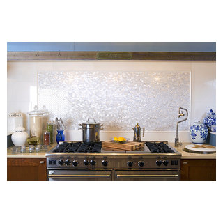 Mother of Pearl Natural Sea Shell Backsplash Tiles - Classique Chic ...