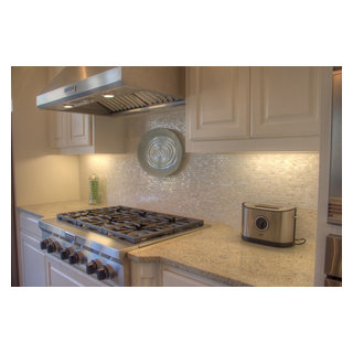 Mother of Pearl Natural Sea Shell Backsplash Tiles - Clásico renovado ...