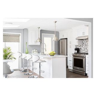 Mount Dennis Kitchen - Toronto - Contemporary - Kitchen - Toronto - by ...