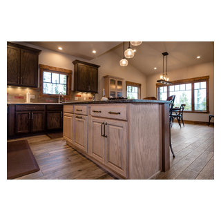 Mountain Traditional - Traditional - Kitchen - Denver - by Alpine ...