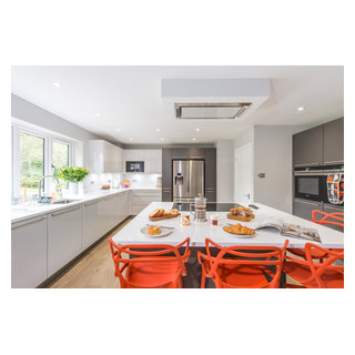 Mr & Mrs A-C, Ottershaw - Contemporary - Kitchen - Surrey - by Raycross Interiors | Houzz NZ