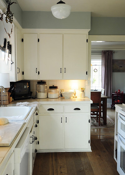 Remodeling Your Kitchen in Stages: Detailing the Work and Costs