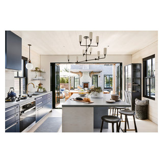 Nantucket Family Compound - Beach Style - Kitchen - New York - by ...