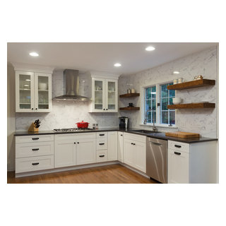 Natural and Inviting Kitchen - Contemporary - Kitchen - Chicago - by ...