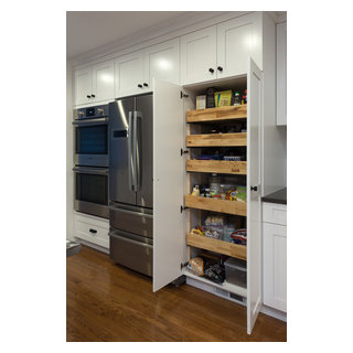 Natural and Inviting Kitchen - Contemporary - Kitchen - Chicago - by ...