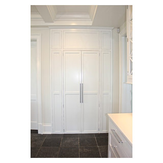 Navesink River Home - Traditional - Kitchen - New York - by Ginny Capo ...