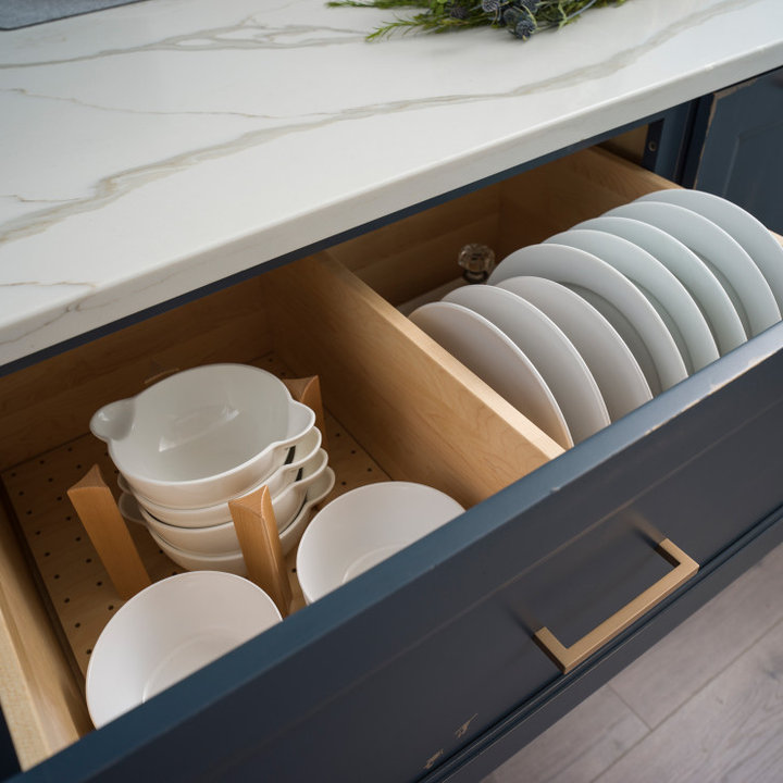 Navy Blue Kitchen Cabinet Ideas - Photos & Ideas | Houzz