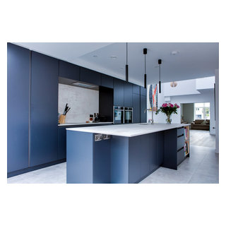 Navy Contemporary - Contemporary - Kitchen - Dublin - by BeSpace ...