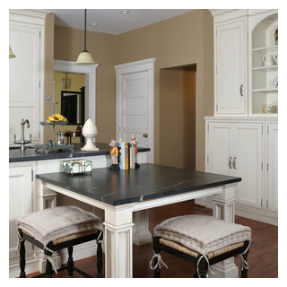 Negresco Suede Granite Kitchen - Traditional - Kitchen - St Louis - by ...