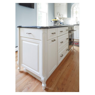Neoclassical Gem - Traditional - Kitchen - Baltimore - by Kitchen ...
