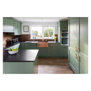 Neptune Henley Kitchen kent - Traditional - Kitchen - Kent - by Woods ...