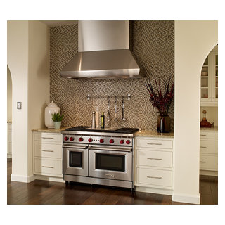 New Generation of Sub-Zero and Wolf - Traditional - Kitchen - New York ...