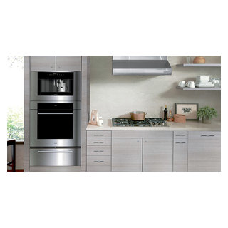New Generation of Sub-Zero and Wolf - Contemporary - Kitchen - New York ...